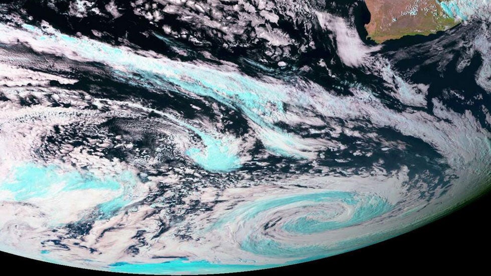 Large Storm Swirling Off Antarctica Illustrates Frequent Turbulence of ...