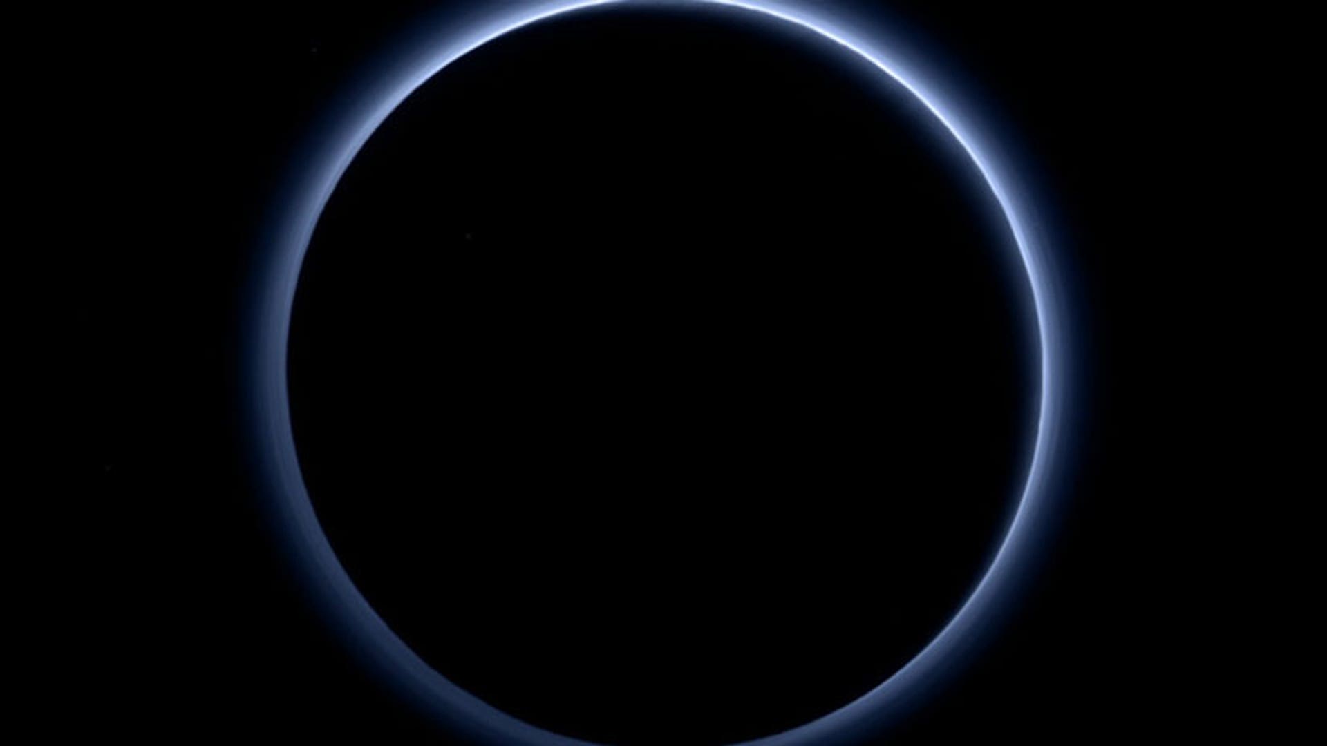 Pluto's Sky is Blue, NASA's New Horizons Finds | The Weather Channel