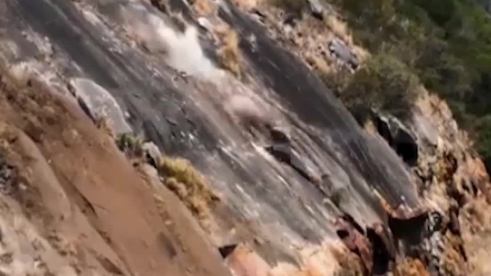 Boulder Tumbles Down Cliff During Safety Work in Queensland, Australia ...