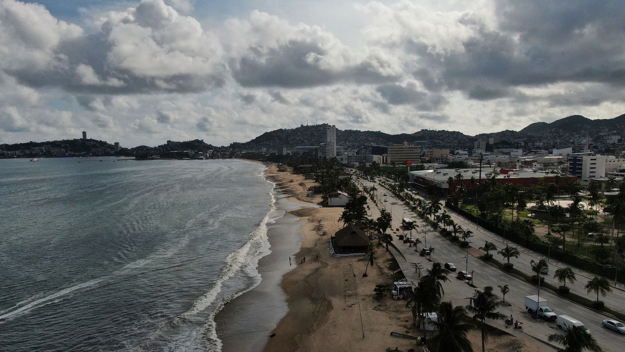 Hurrikan Erick braust auf Mexiko zu | Weather.com