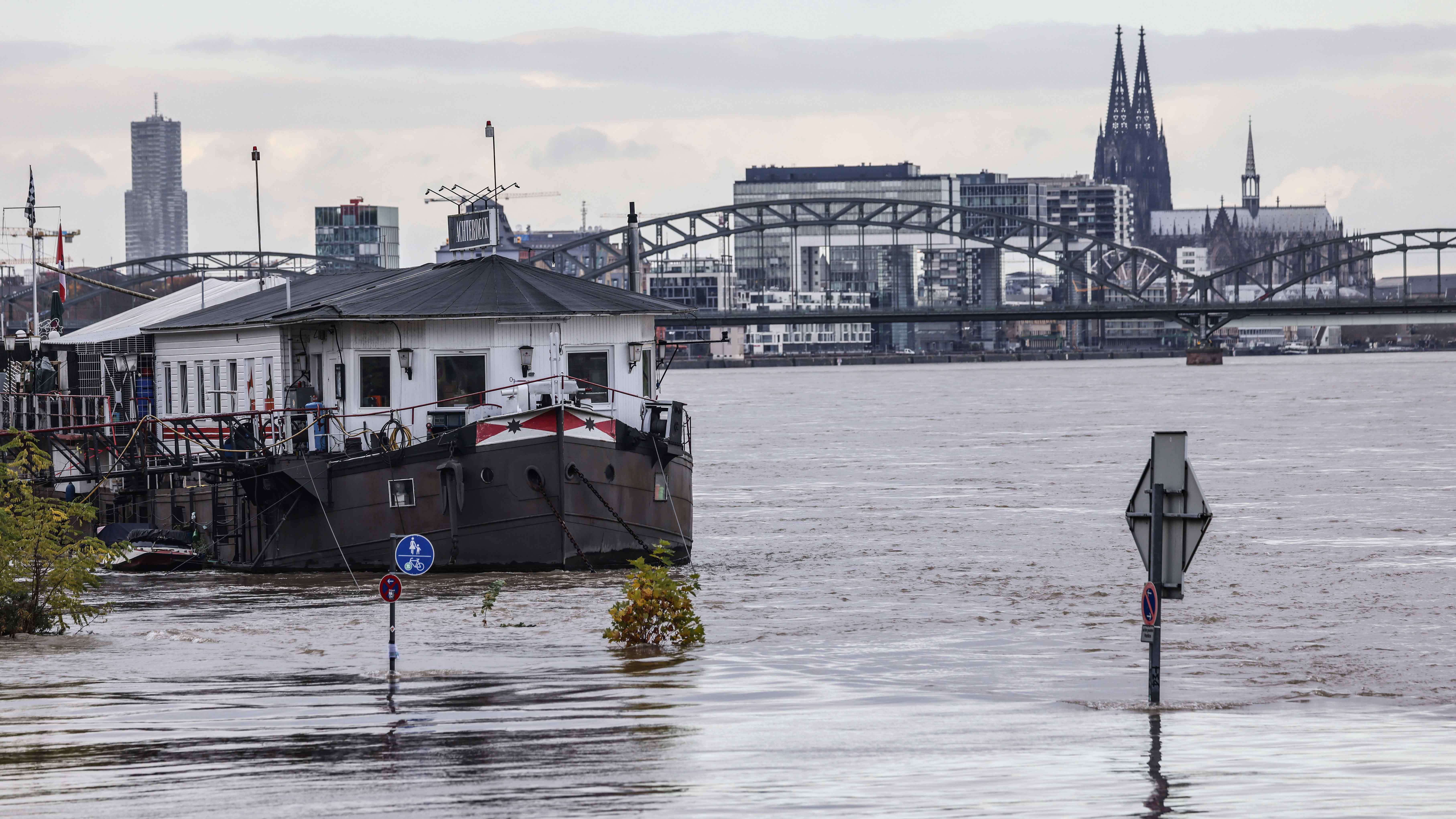 Hochwasserlage am Rhein: So geht es jetzt weiter | Weather.com