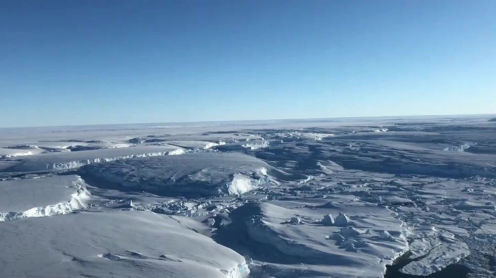 Worrying Find Below Doomsday Glacier - Videos from The Weather Channel