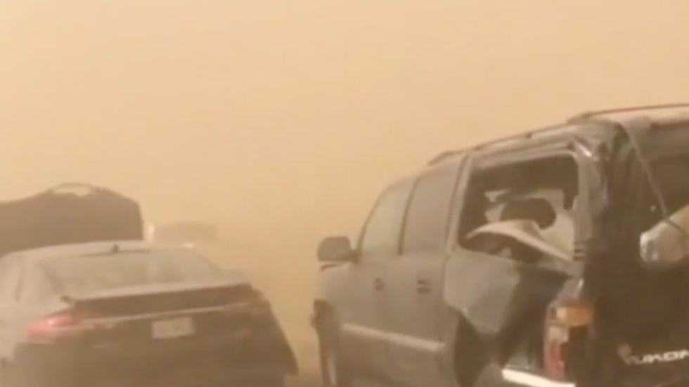 Dust Storm Creates Apocalyptic Scenes in Texas - Videos from The ...