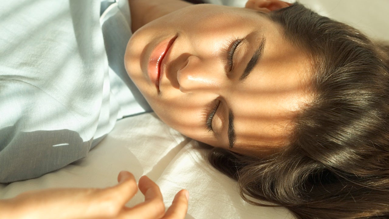 10 Sleep Mistakes You Don T Know You Re Making The Weather Channel