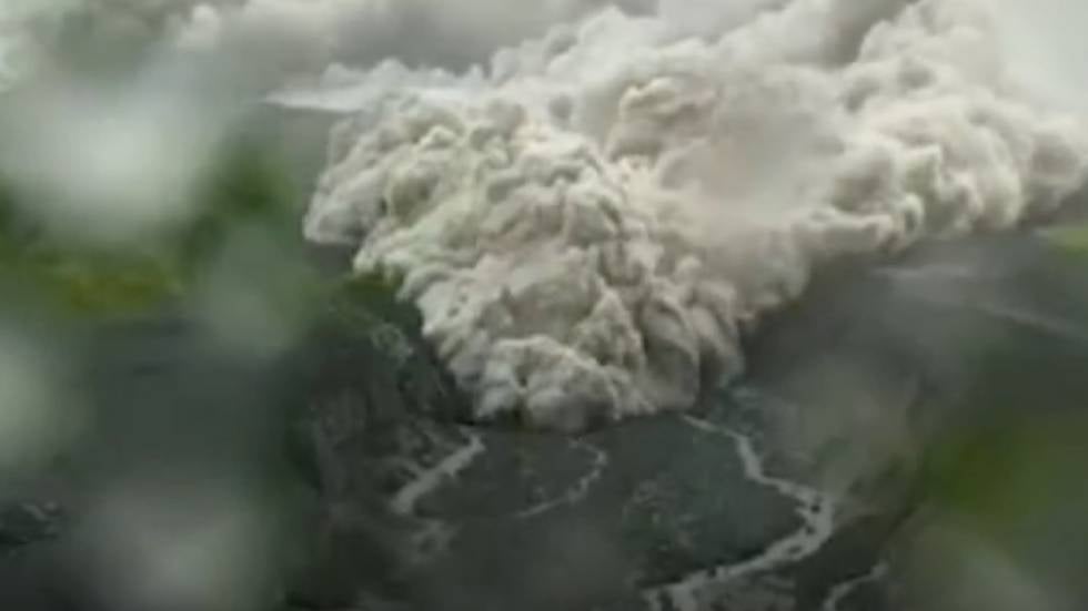 Huge Eruption of Lava & Ash - Videos from The Weather Channel