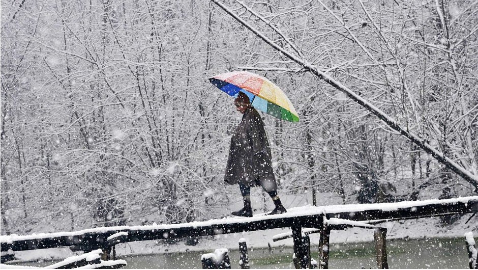 Nieve blanca, amarilla, rosa, naranja... y hasta azul | Weather.com