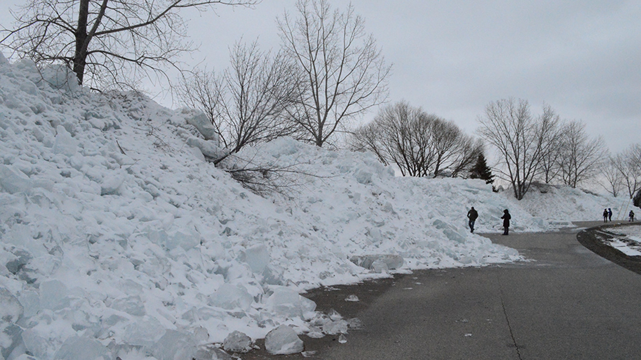 Ice Shove: Giant Ice Slabs Invade Great Lakes Shorelines | The Weather ...