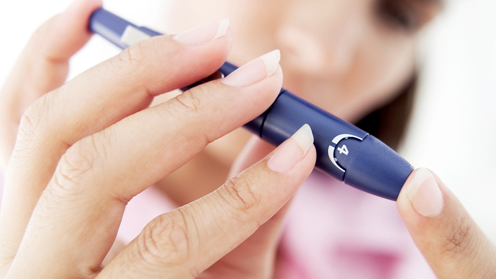 13 Health Secrets Hidden in Your Eyes | The Weather Channel