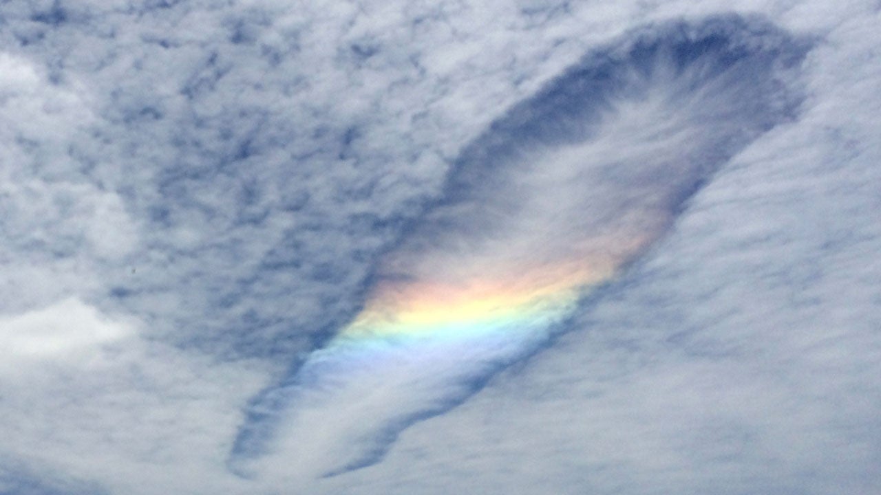 A Rare Fallstreak Hole Was Spotted Over Victoria, Australia, and ...