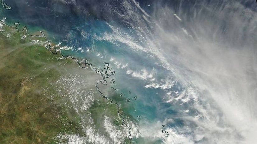 Tropical Cyclone Debbie Stirred Up Ocean Waters of the Great Barrier ...