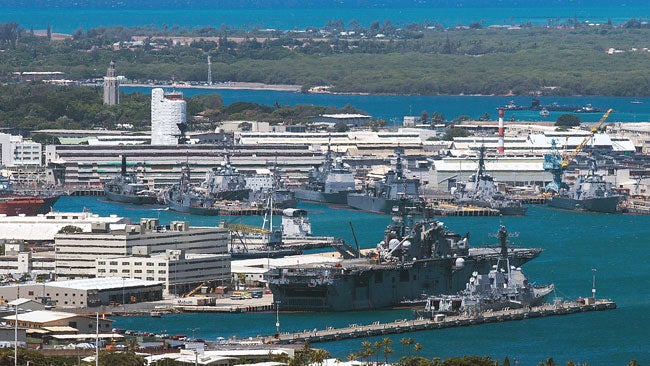 Decades-Old Oil Plume Underneath Pearl Harbor Contains More Than 5 ...