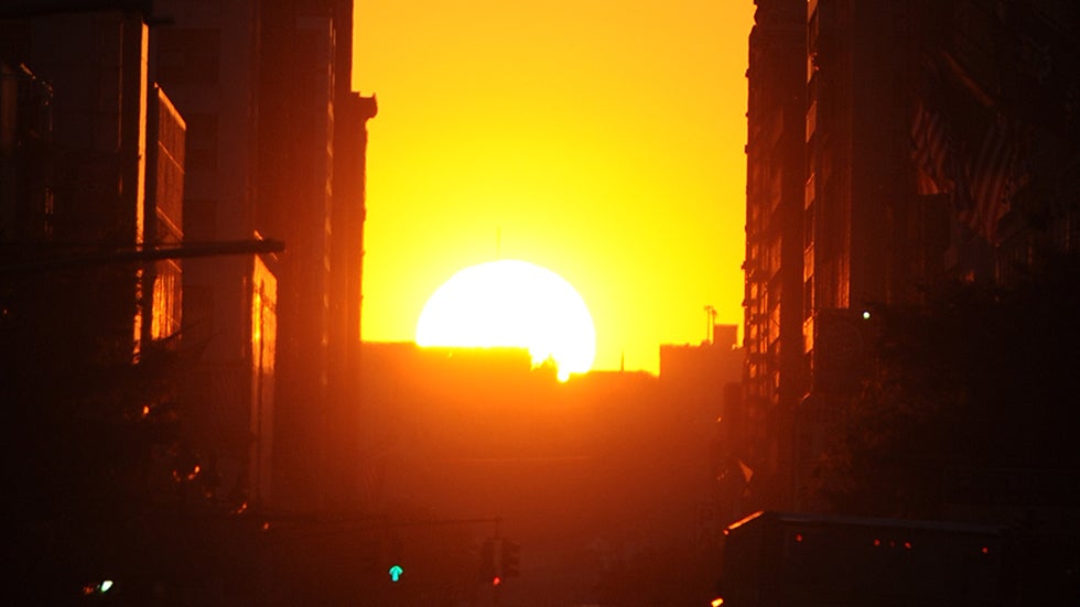 'Manhattanhenge' 2016: Sun to Align With New York City's Grid This ...