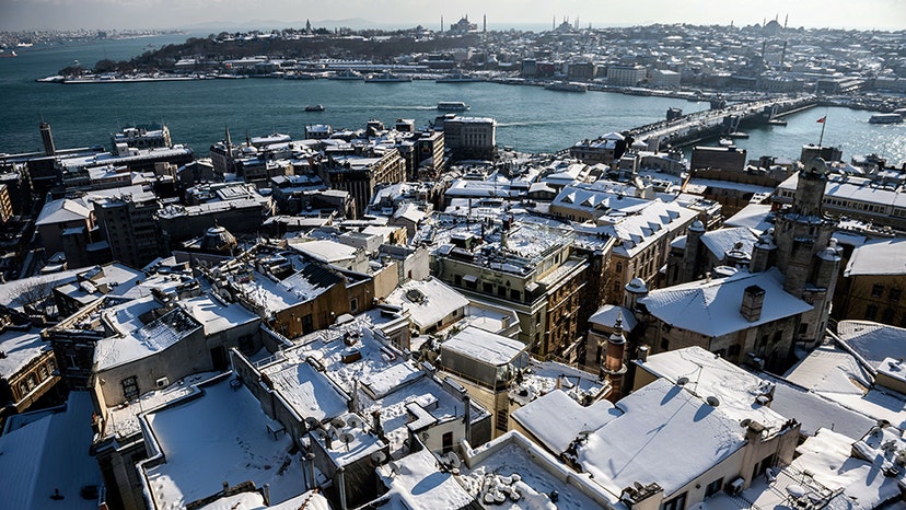 Snow in Turkey Brings Chaos in New Year | The Weather Channel