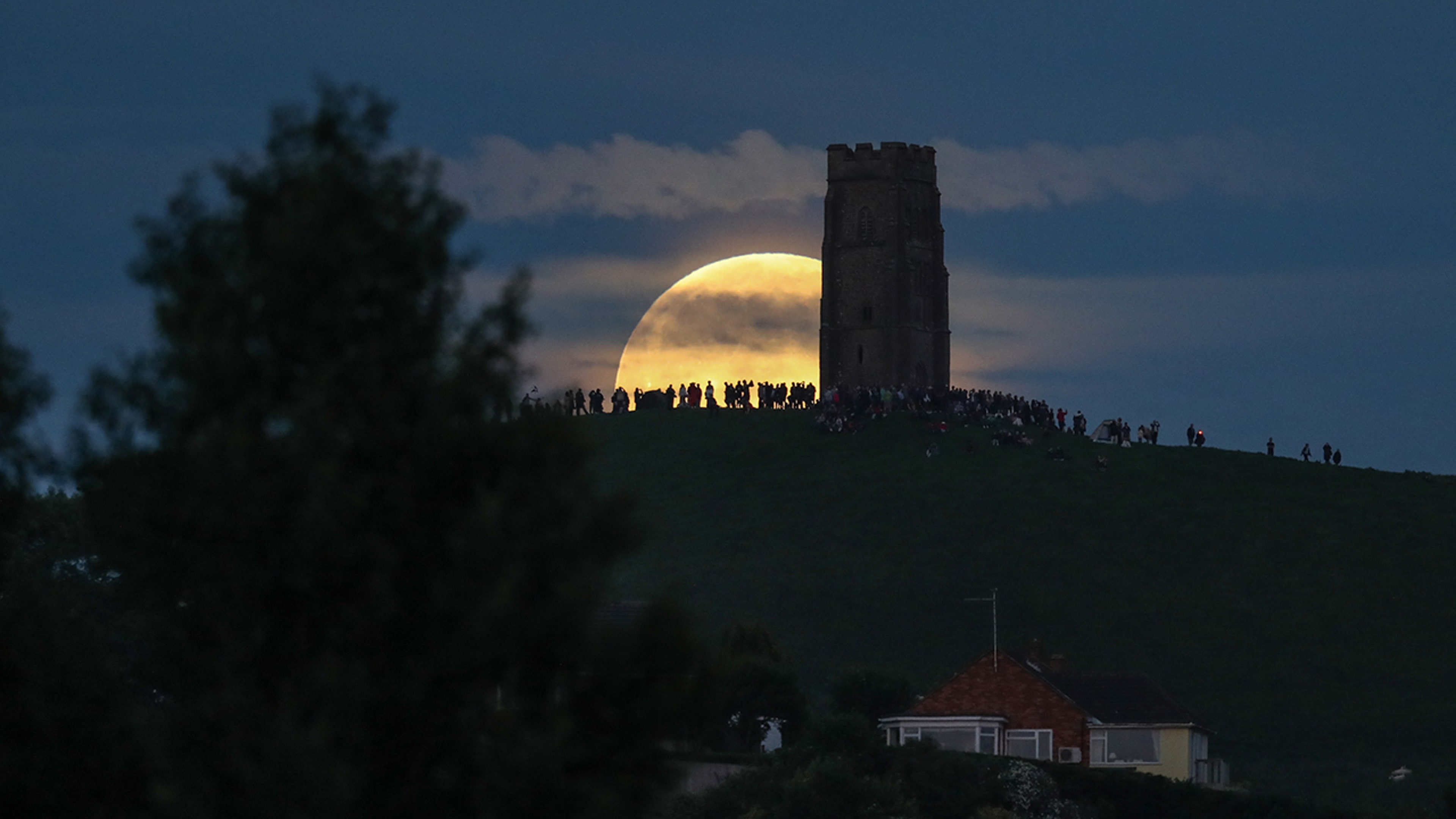 June Strawberry Moon in Photos | The Weather Channel
