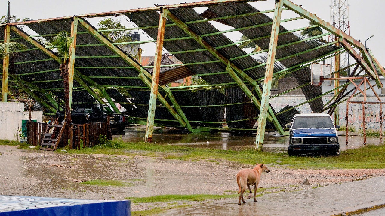 Hurricane Max Causes Damage on Mexico's Pacific Coast | The Weather Channel