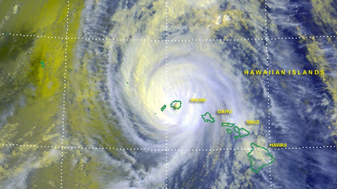 On This Date: Hurricane Iniki Slammed Hawaii | Weather.com