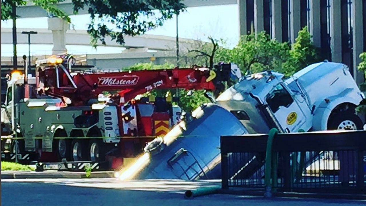 Tanker Truck Falls into Large Hole After Houston Floods | The Weather ...