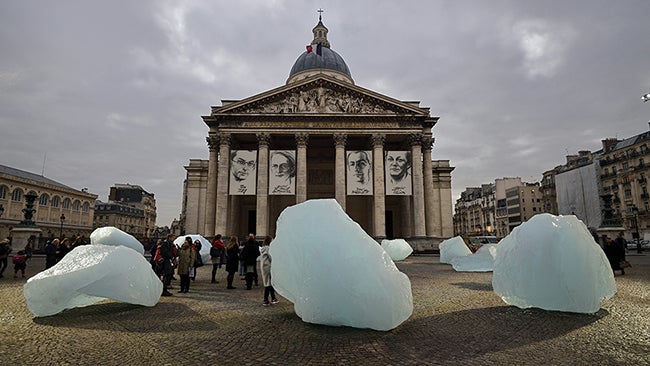 Art Installation Gives a Chilling Look at Melting Glacial Ice | The ...