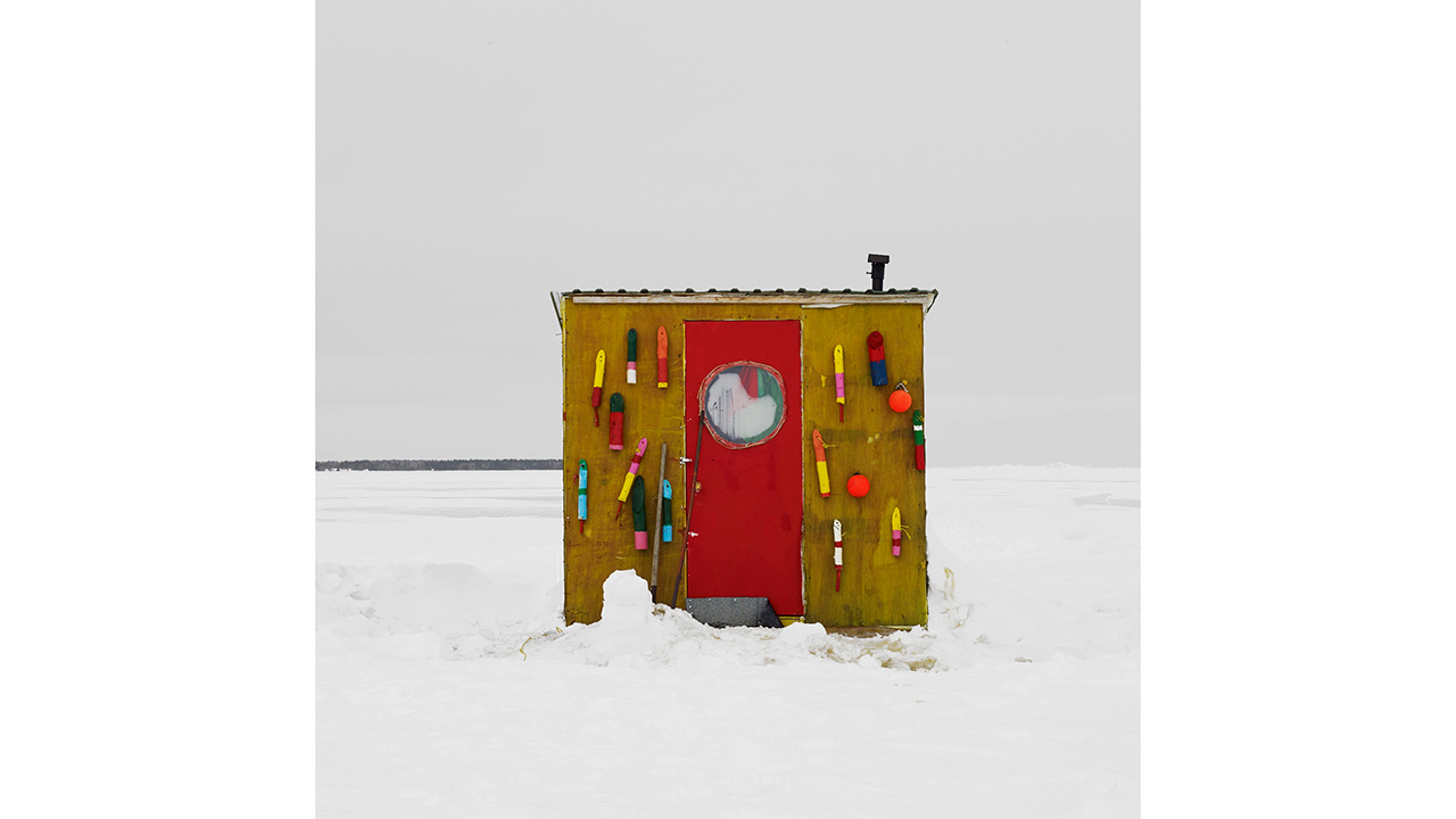 Photographer Captures the Beauty of Canada's Colorful Ice Huts (PHOTOS ...