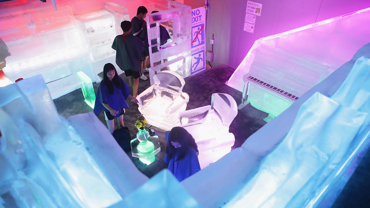 South Koreans Beat the Heat in Ice Museum (PHOTOS) | The Weather Channel
