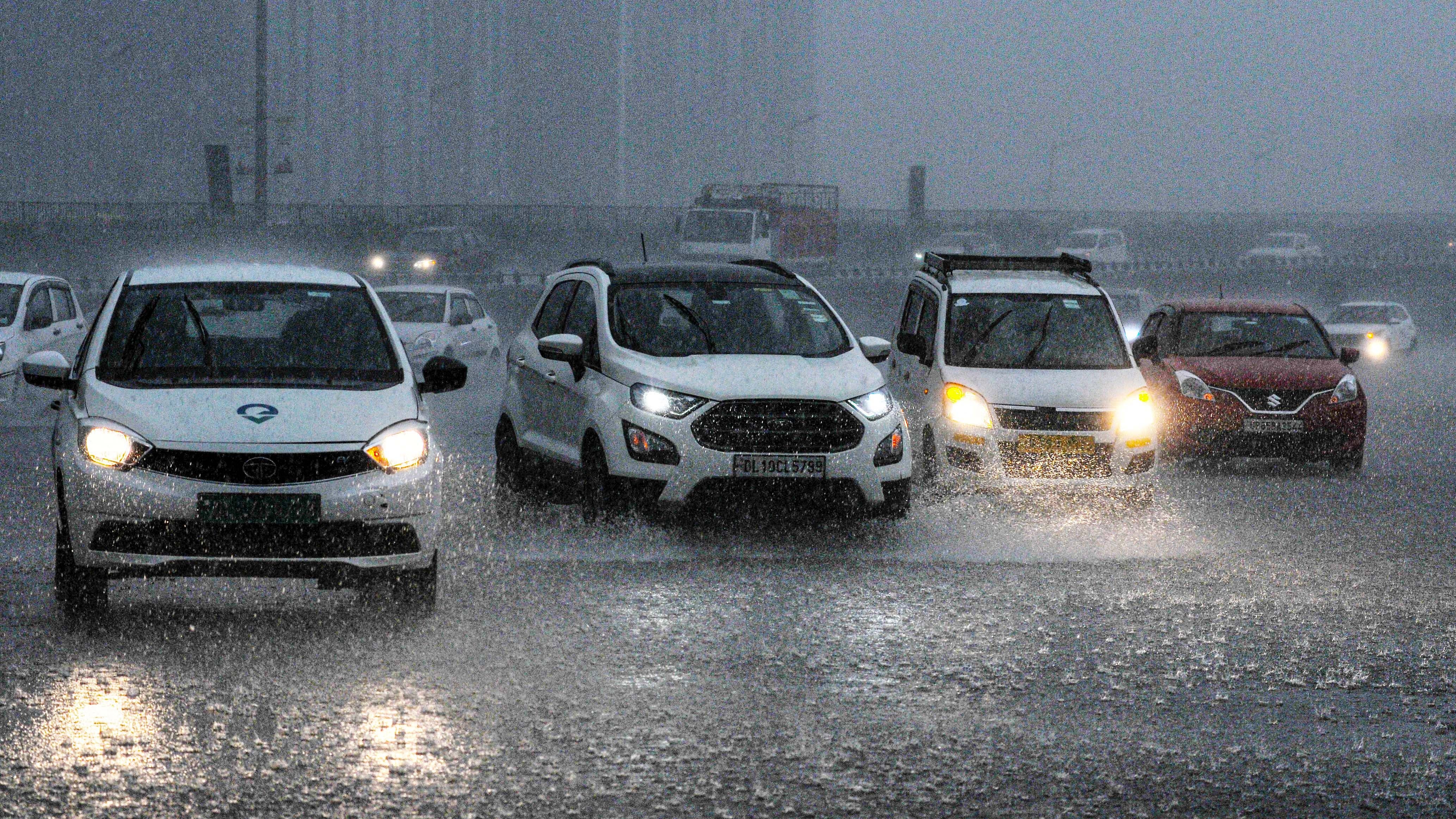 Heavy Rain, Hail to Lash Jammu, Himachal Today; Wet Week in Delhi ...