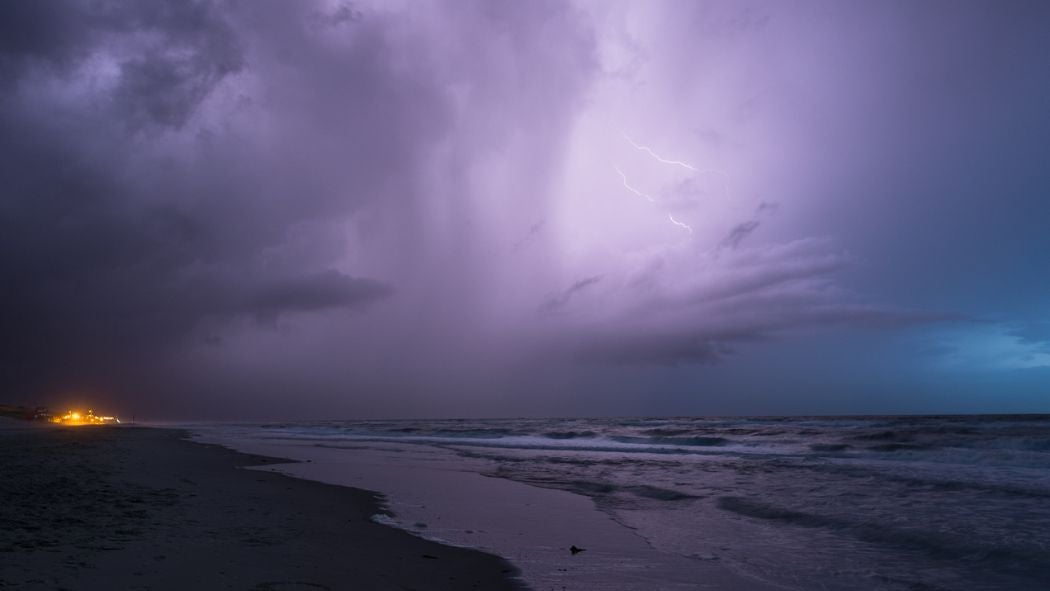 Weather Words: 'Cloud Flash' | Weather.com