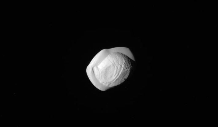 World Weighs In: Does Saturn's Moon Pan Resemble Ravioli, a Walnut or a ...