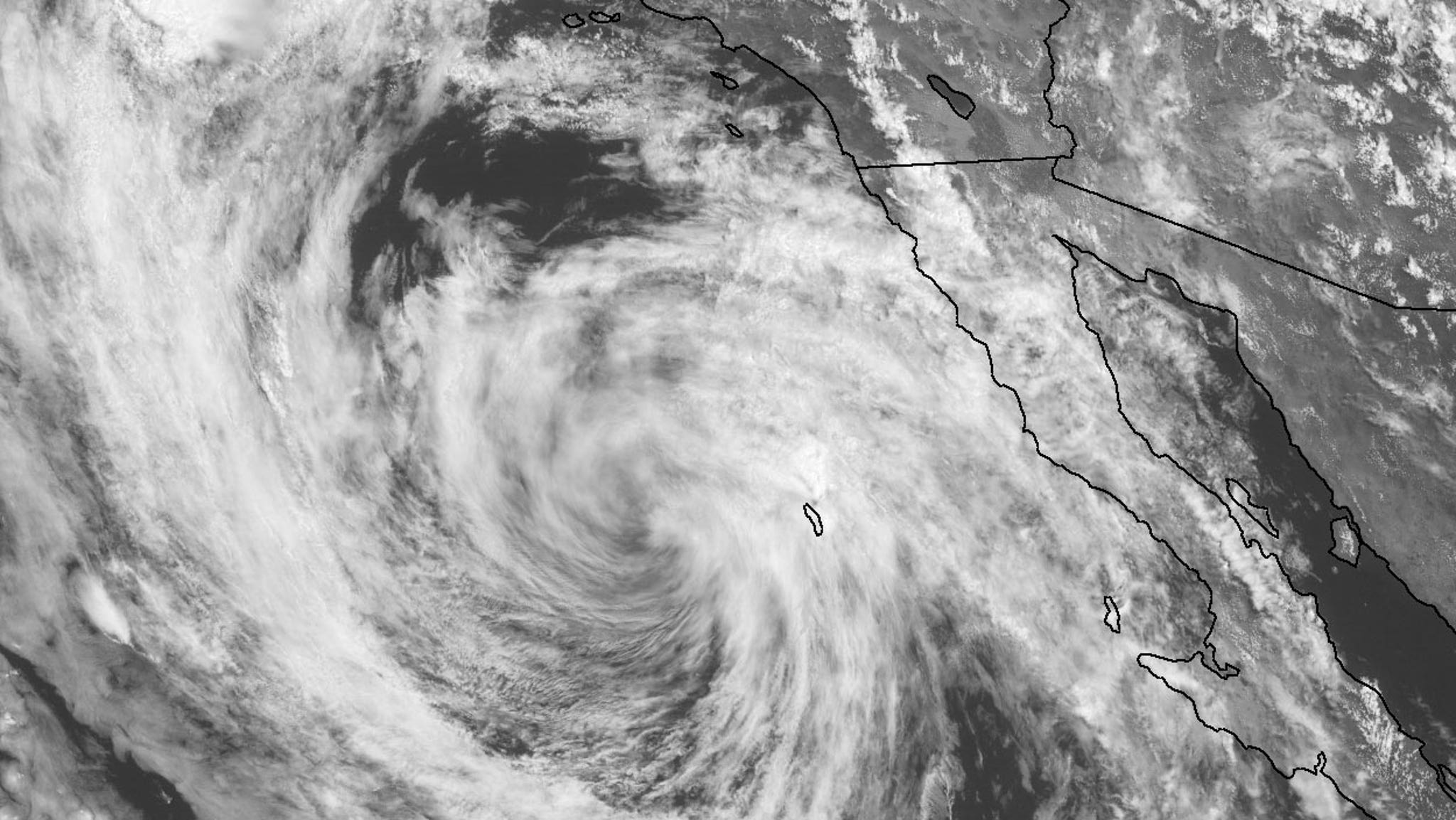 The Best Weather Imagery of July 2015 | The Weather Channel