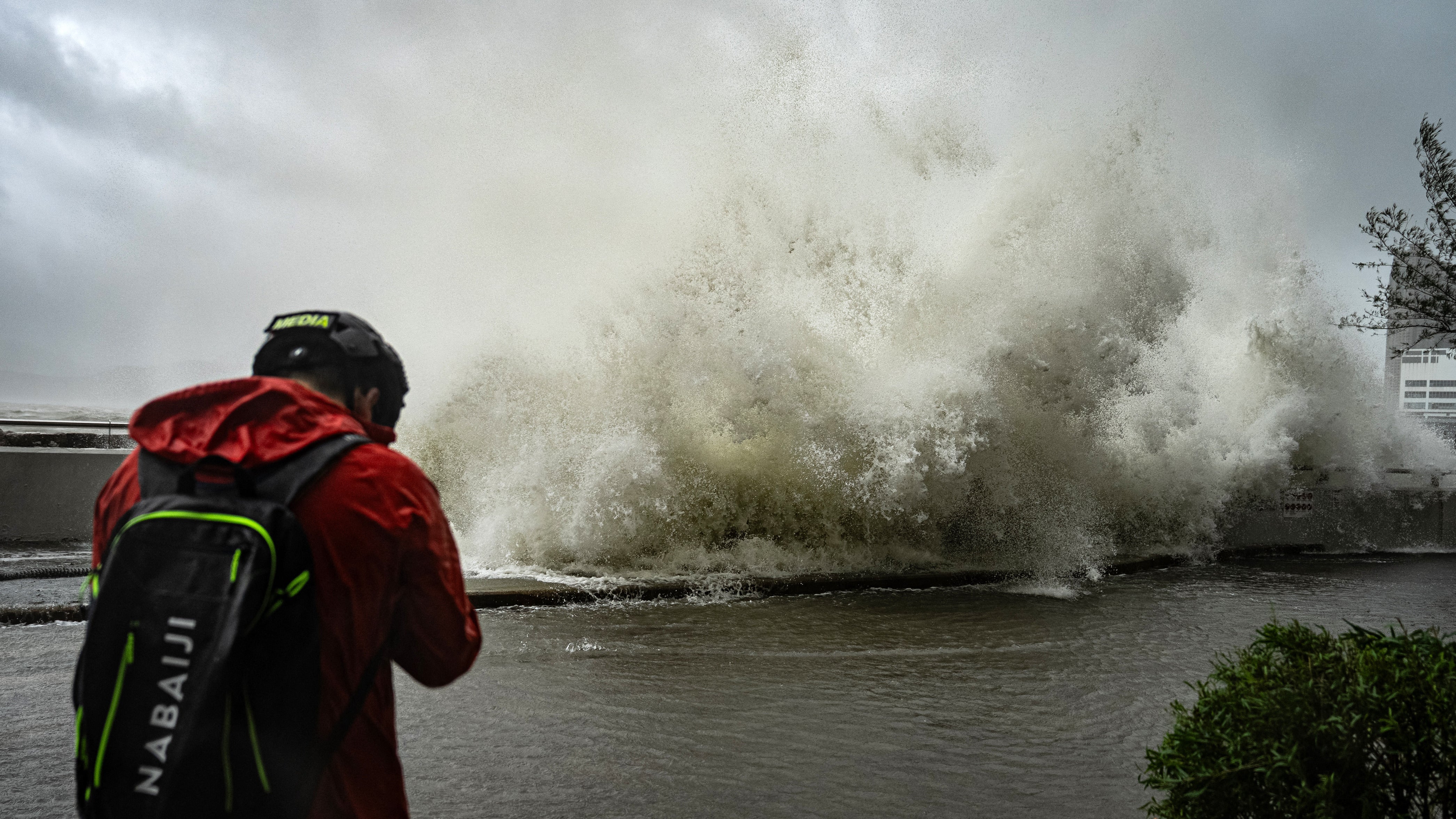 Deadly Super Typhoon Ragasa Makes Landfall In China | Weather.com