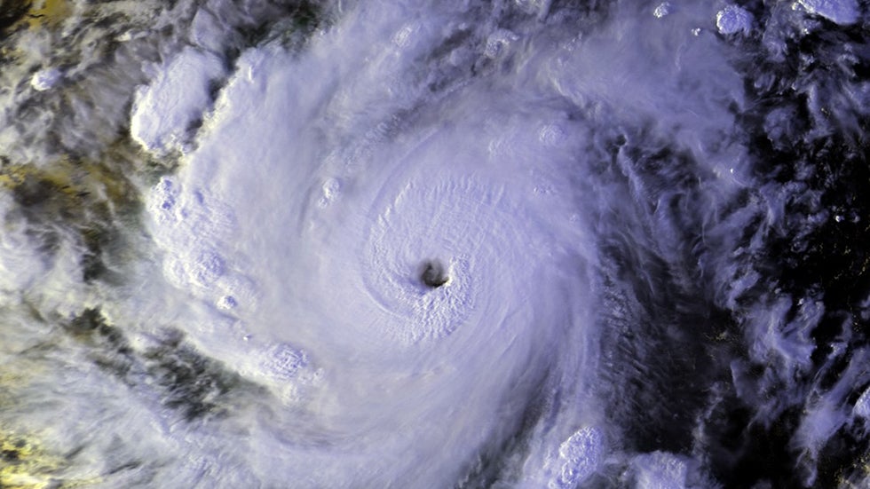 10 Hurricane Season Questions Answered | Weather Underground