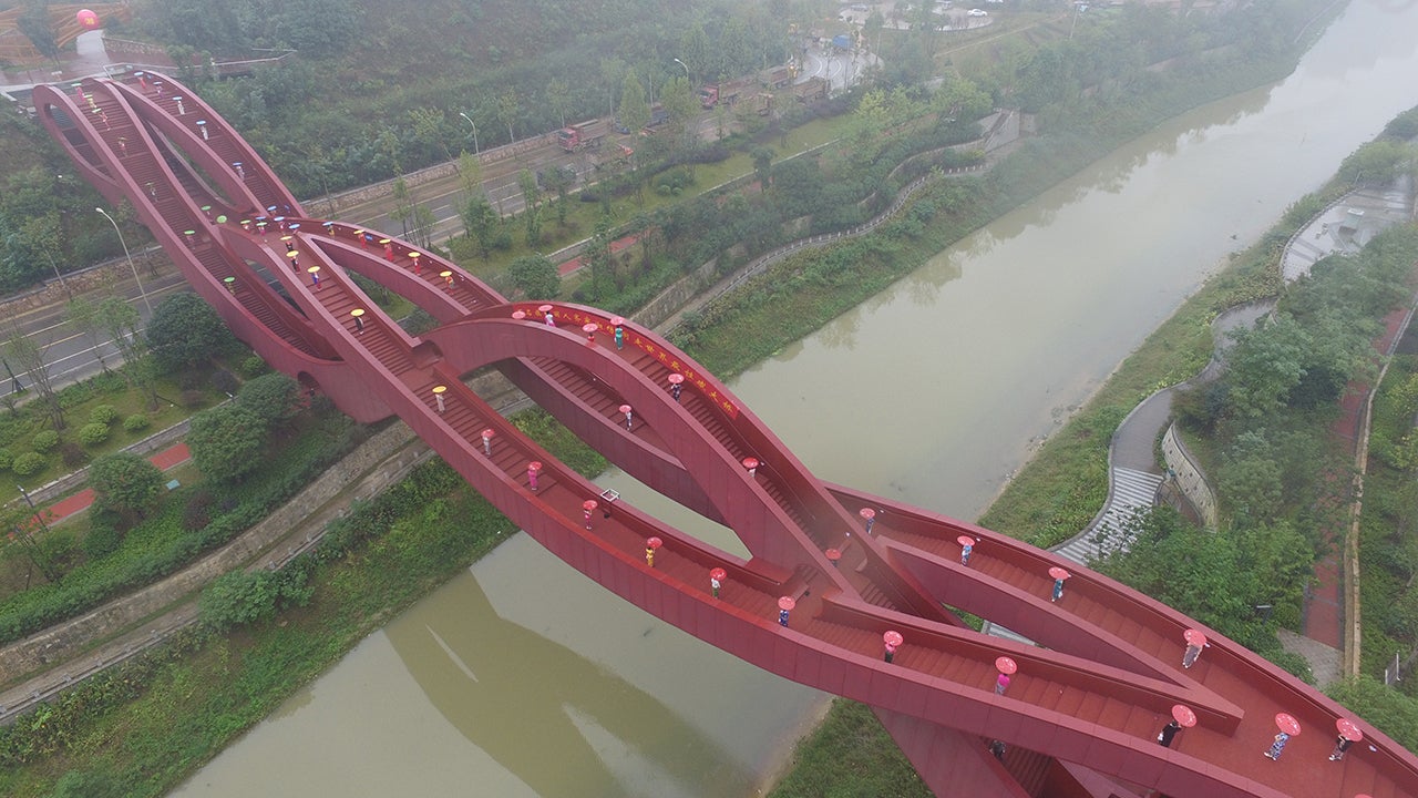 World's Weirdest and Most Amazing Bridges (PHOTOS) | The Weather Channel