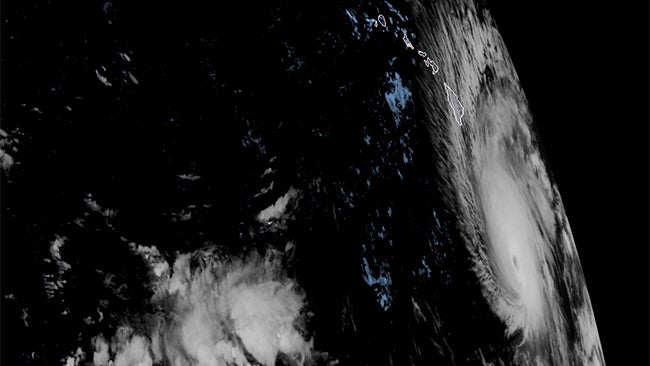 Category 4 Hurricane Lane Prompts Hurricane Warning for Hawaii's Big ...