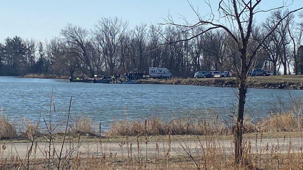 Two Iowa State University Students Die When Crew Club Boat Capsizes ...