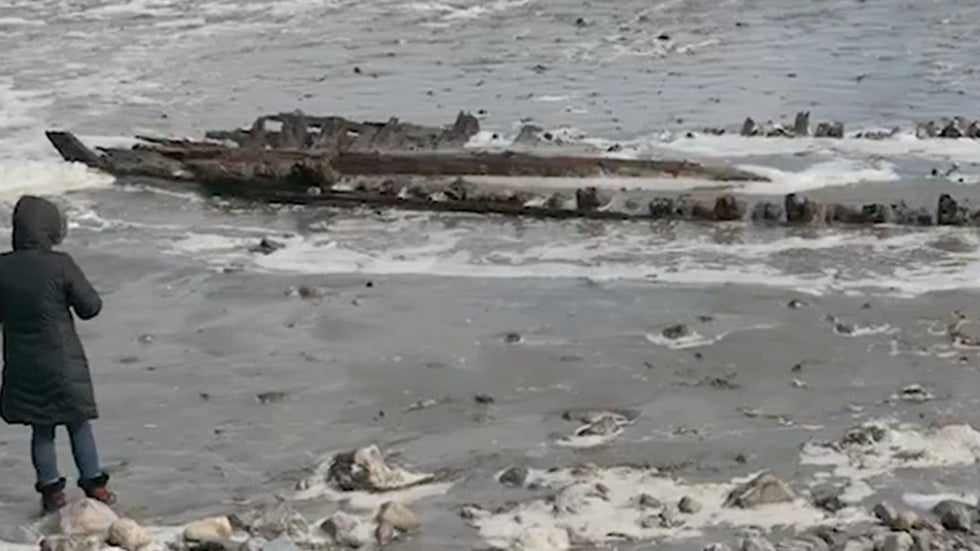 Storm-Revealed Mystery Shipwreck in Maine Is a British Vessel - Videos ...