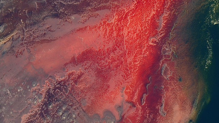 Red Waters of 'Mostly Inhospitable' Lake Can Be Seen From Space | The ...
