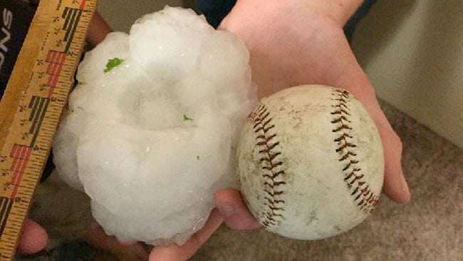 Large Hail, Strong Winds Damage Homes and Cars in St. Louis Area | The ...