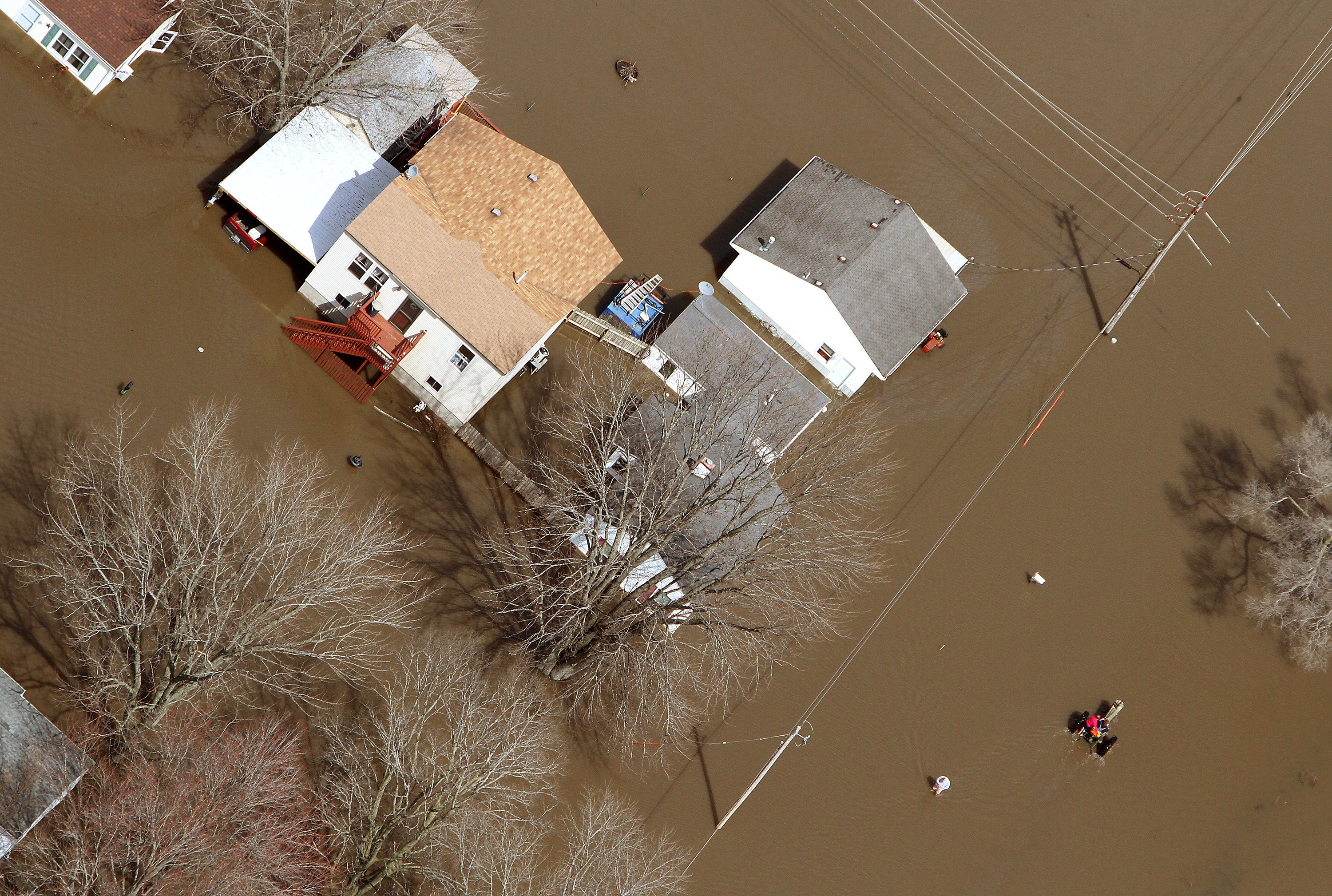 Dramatic Photos of Midwest Flooding | Weather.com
