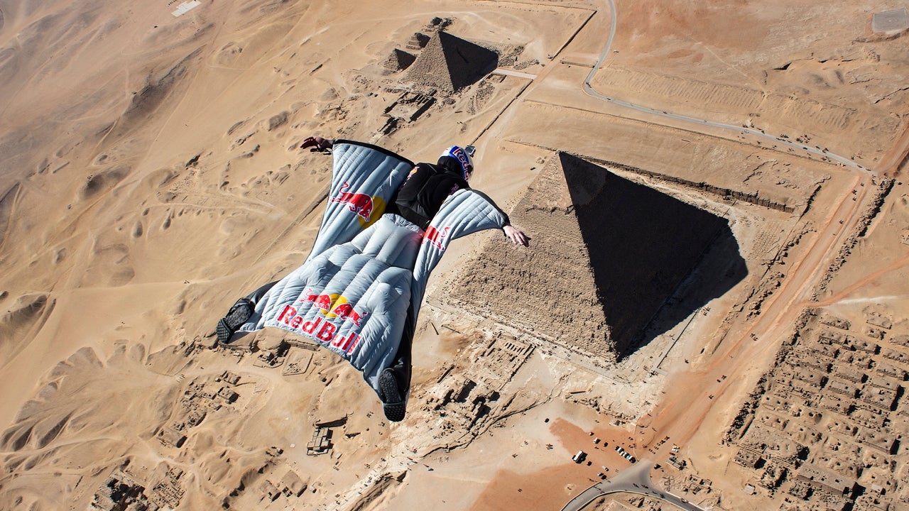 PHOTOS: First-Ever Wingsuit Flight Over the Pyramids | The Weather Channel