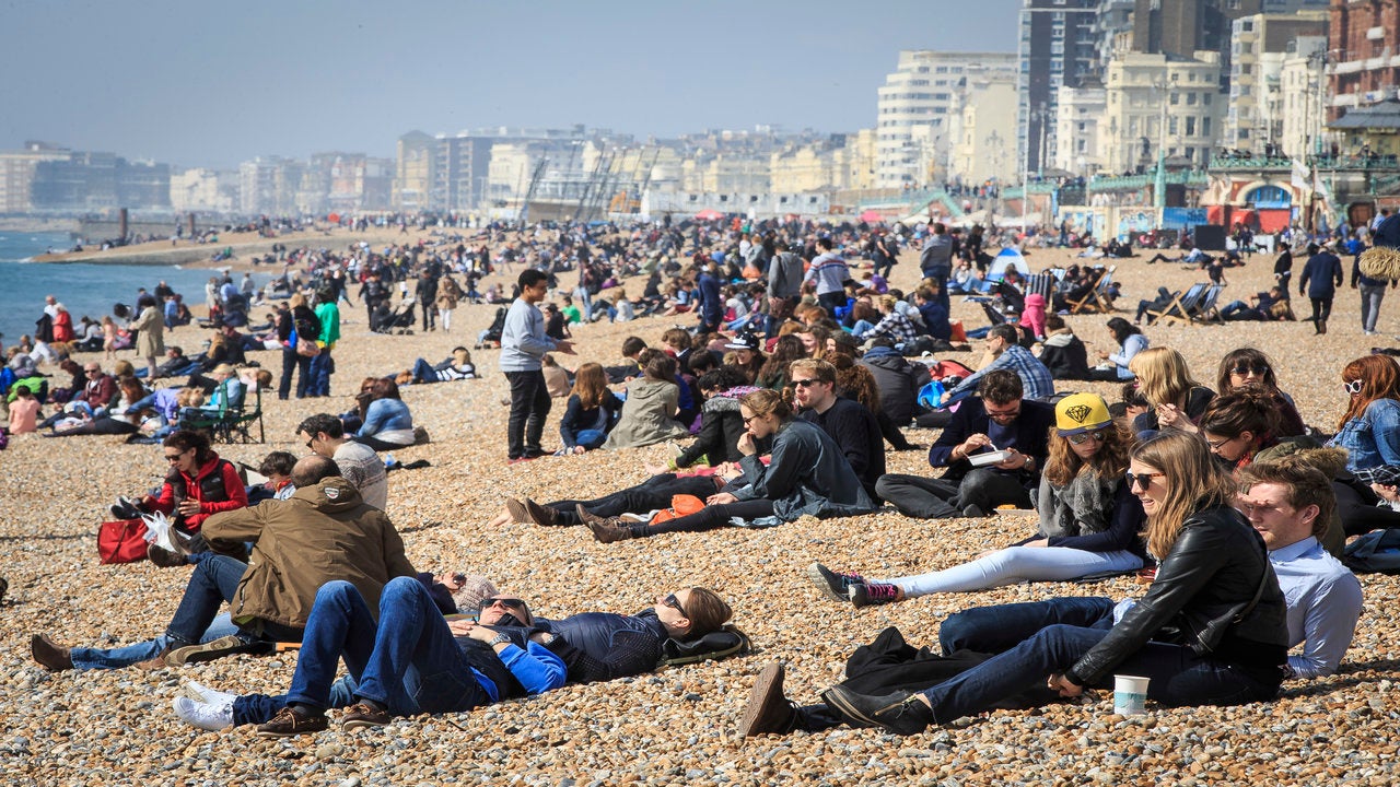 UK hot weather: Ten common sun safety myths exposed | The Weather Channel