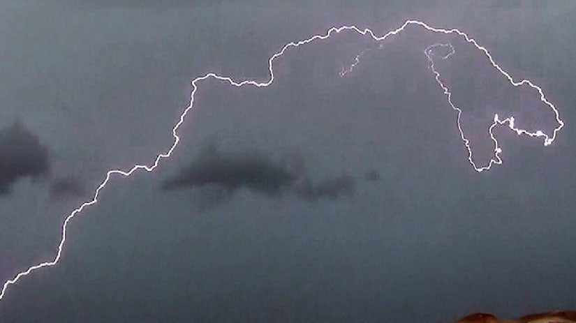 Lightning Shaped Like a T. Rex Is the Weather Phenomenon We Needed ...