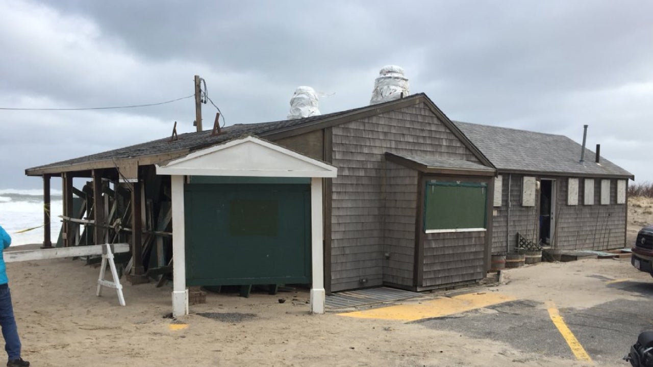 Winter Storm Riley Was Final Straw for Beloved Massachusetts Clam Shack ...