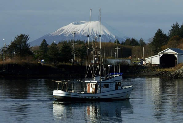 Coast Guard Alaska: The Scenery | The Weather Channel