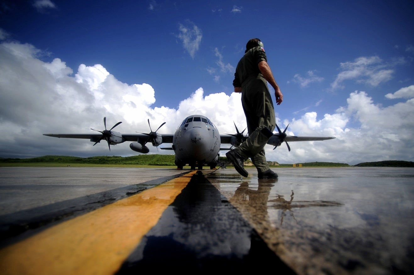 Hurricane Hunters: Extreme Meteorology | The Weather Channel