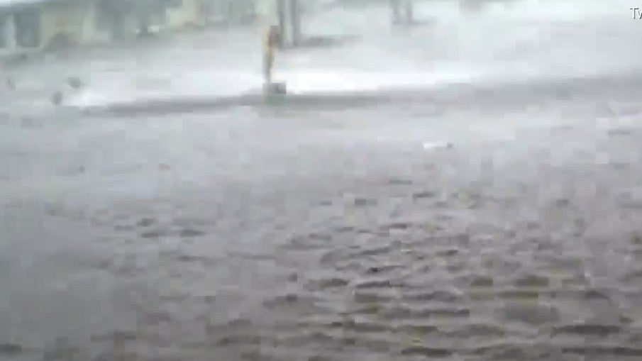 Time-lapse: Watch Ian’s Storm Surge Move Across Sanibel Island - Videos ...
