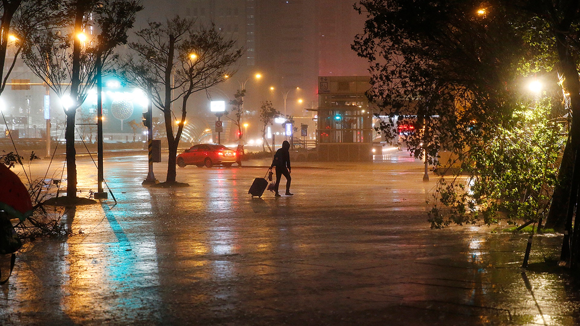 10 Amazing Images of Dangerous Typhoon Dujuan | The Weather Channel