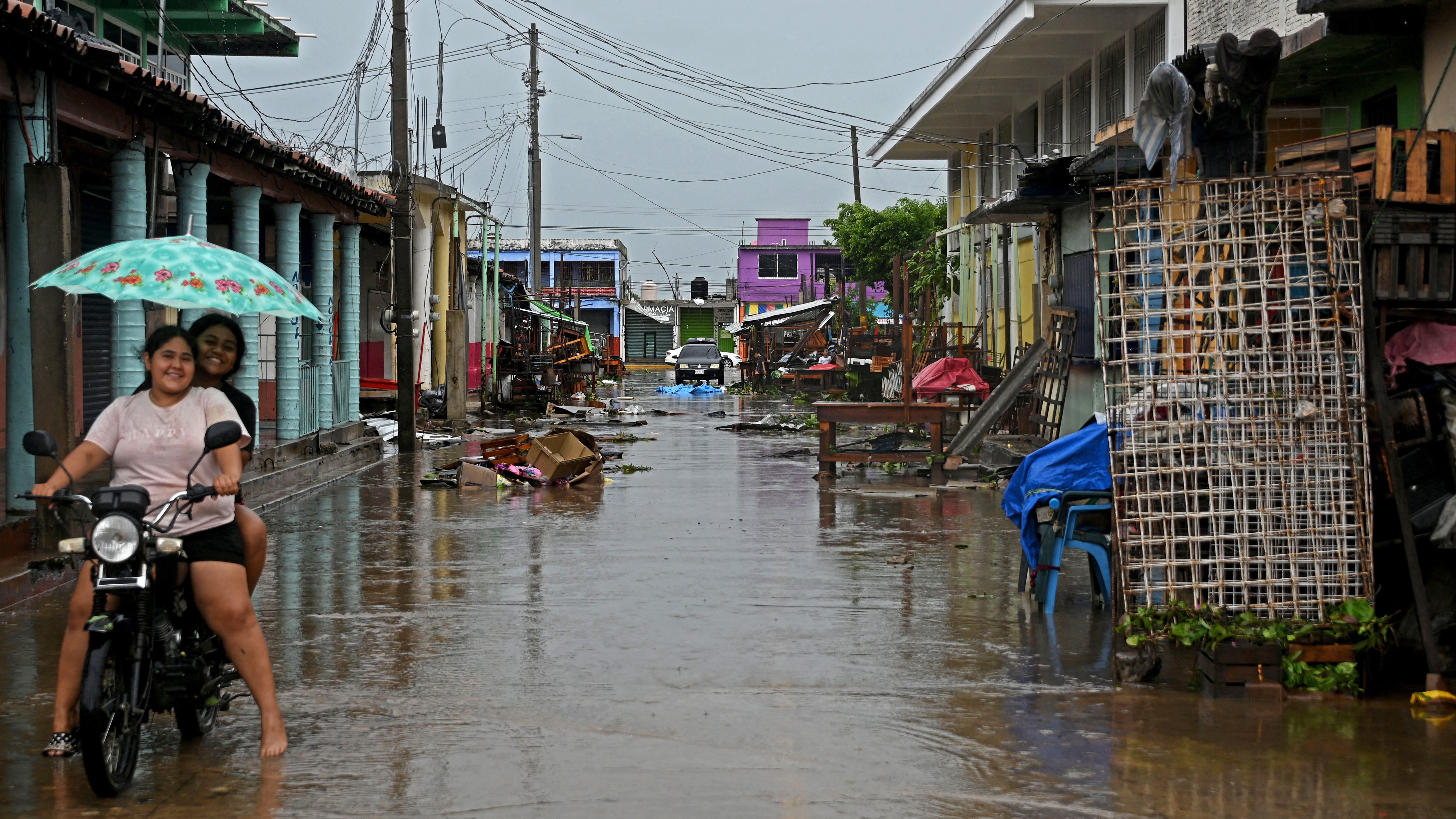 Hurricane John Triggers Deadly Mudslides In Mexico | Weather.com