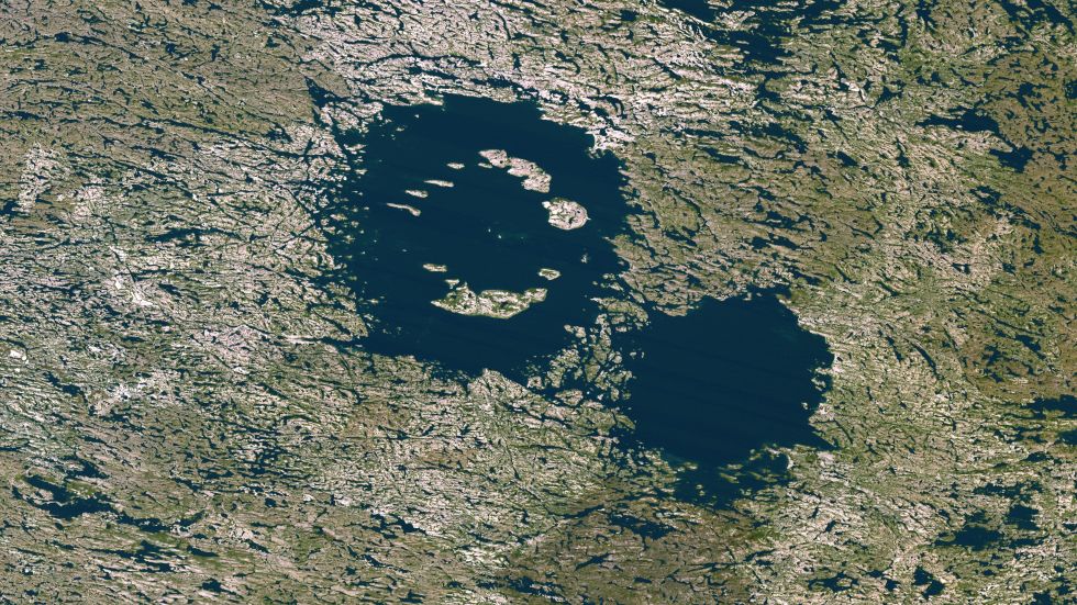 7 Massive Meteor Craters | Weather.com