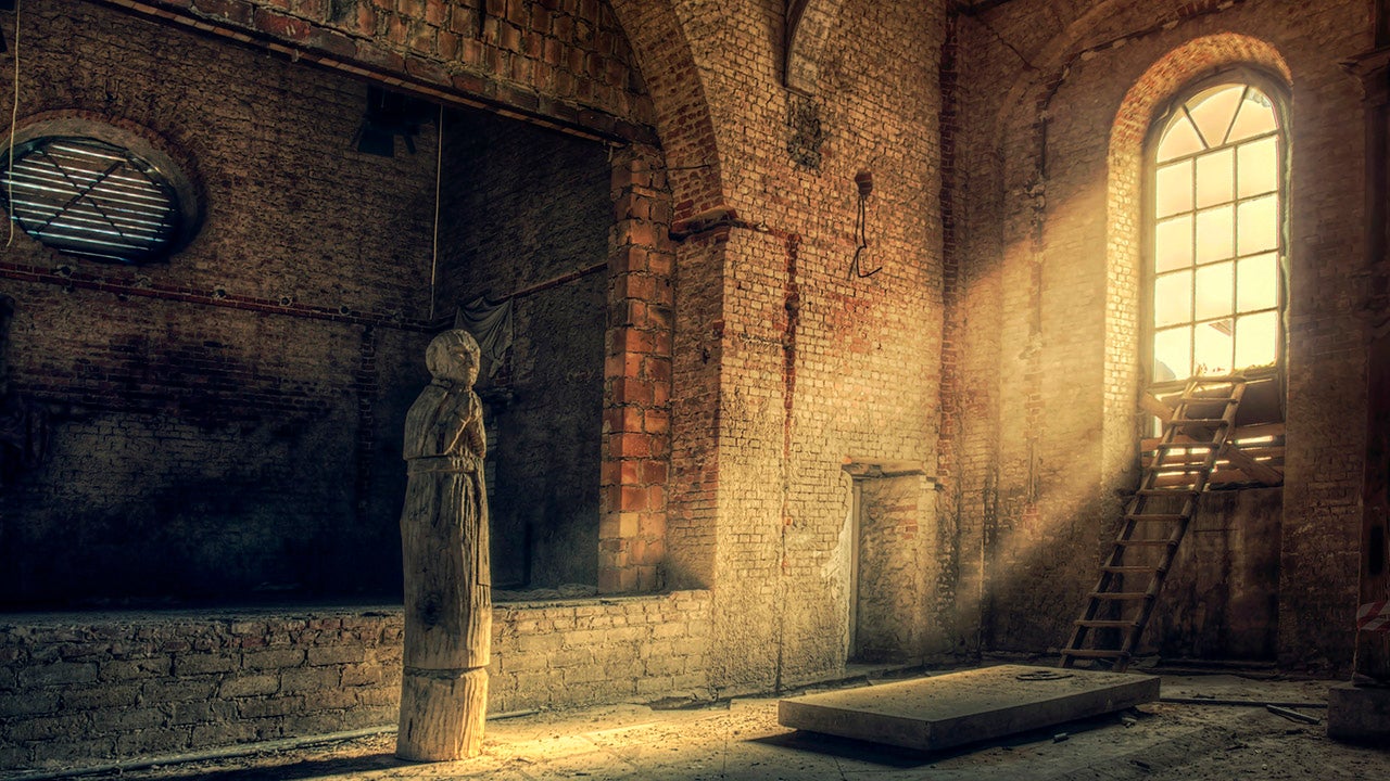 Beauty in Ruins: Stunning Images of Europe's Abandoned Buildings | The ...
