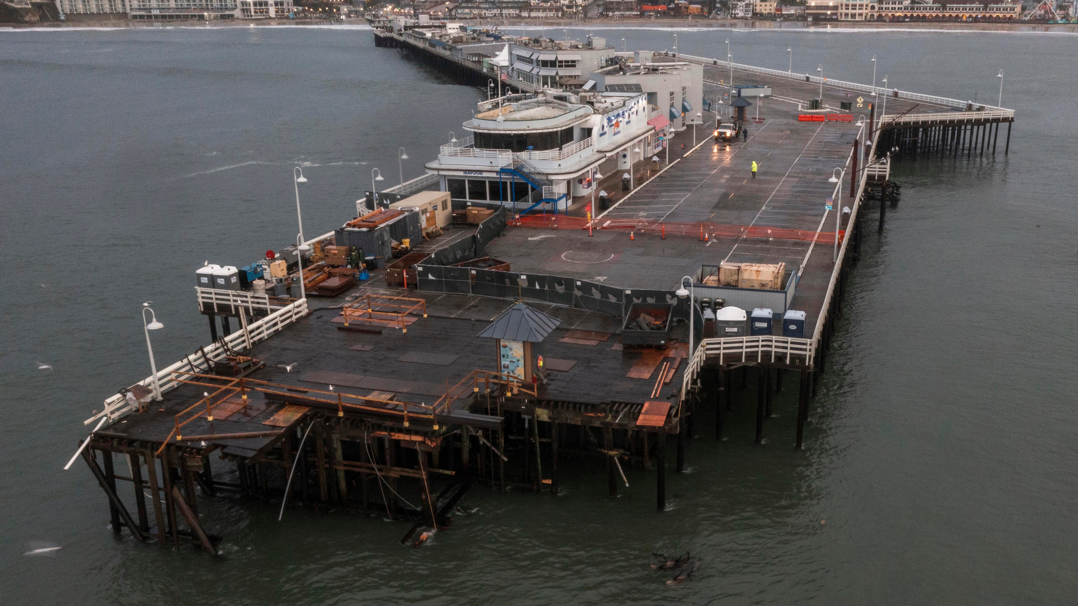 Santa Cruz Wharf Collapses Monday | Weather.com