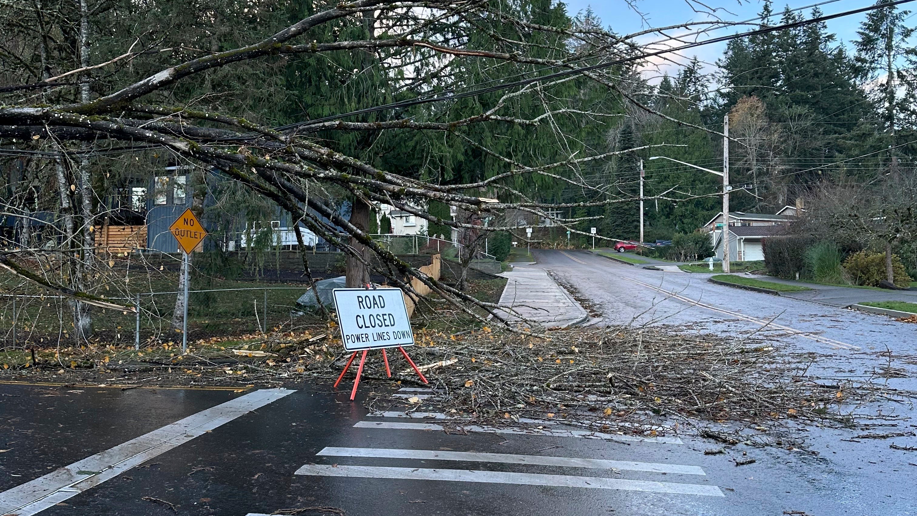 Bomb Cyclone Hits Washington, Oregon, California | Weather.com